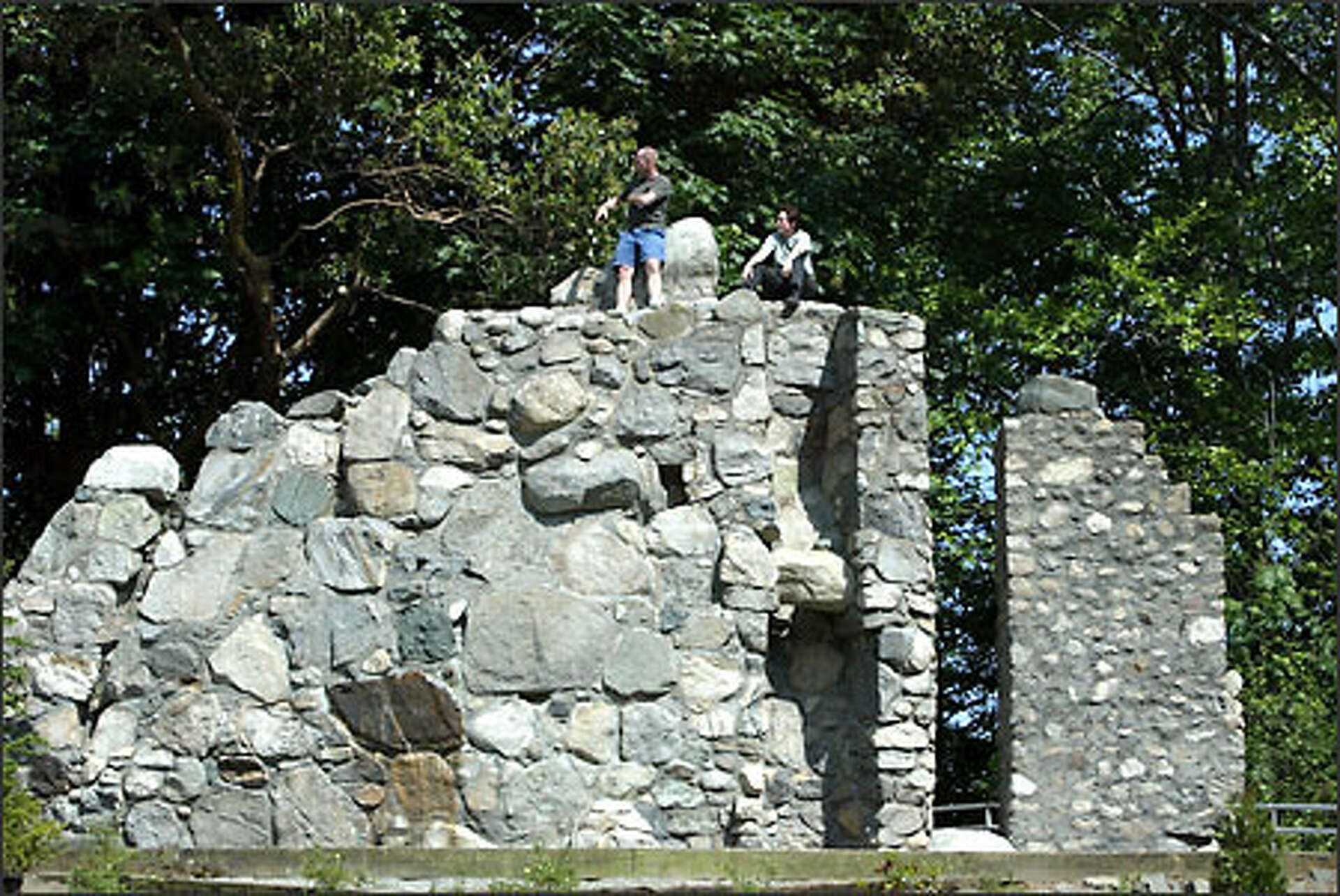 West Seattle climbing structure now a solid favorite