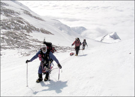 Erden Eruc finds time for wedding during global adventure trip