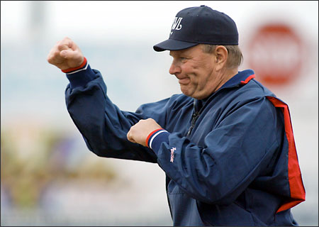 Once blind, former major league umpire now sees