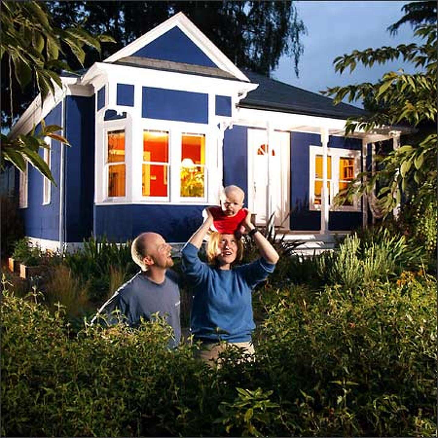 Bold palettes are pizazzing up the neighborhood