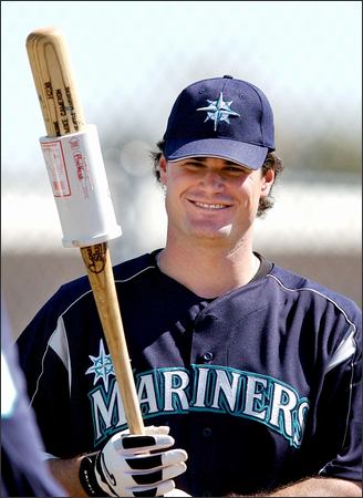 Mariners Notebook: Davis takes step back