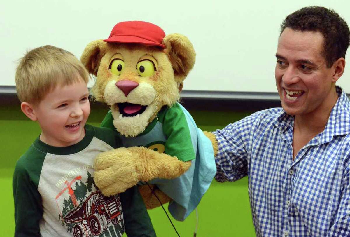 Puppets invade Stepping Stones Museum