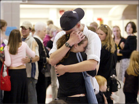 Hundreds honor teen slain by ex-boyfriend