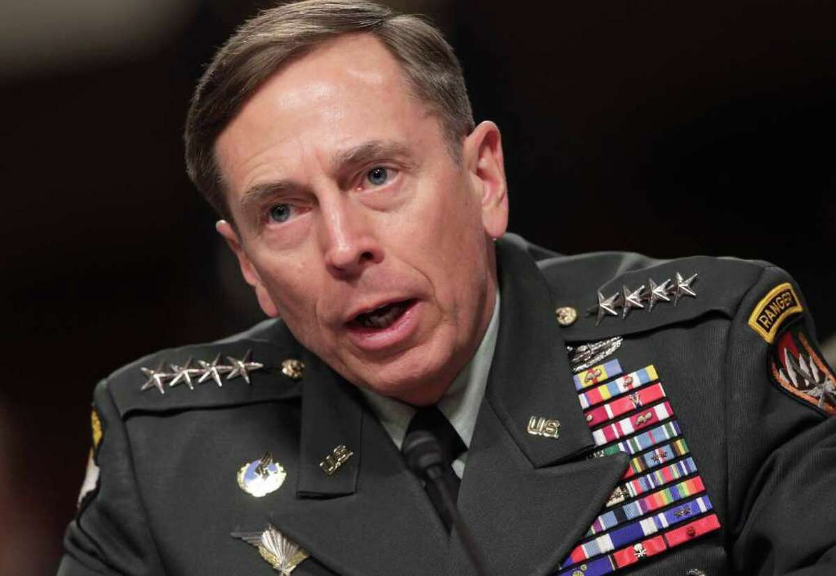 Petraeus: Afghan war gains enable U.S. troop cuts