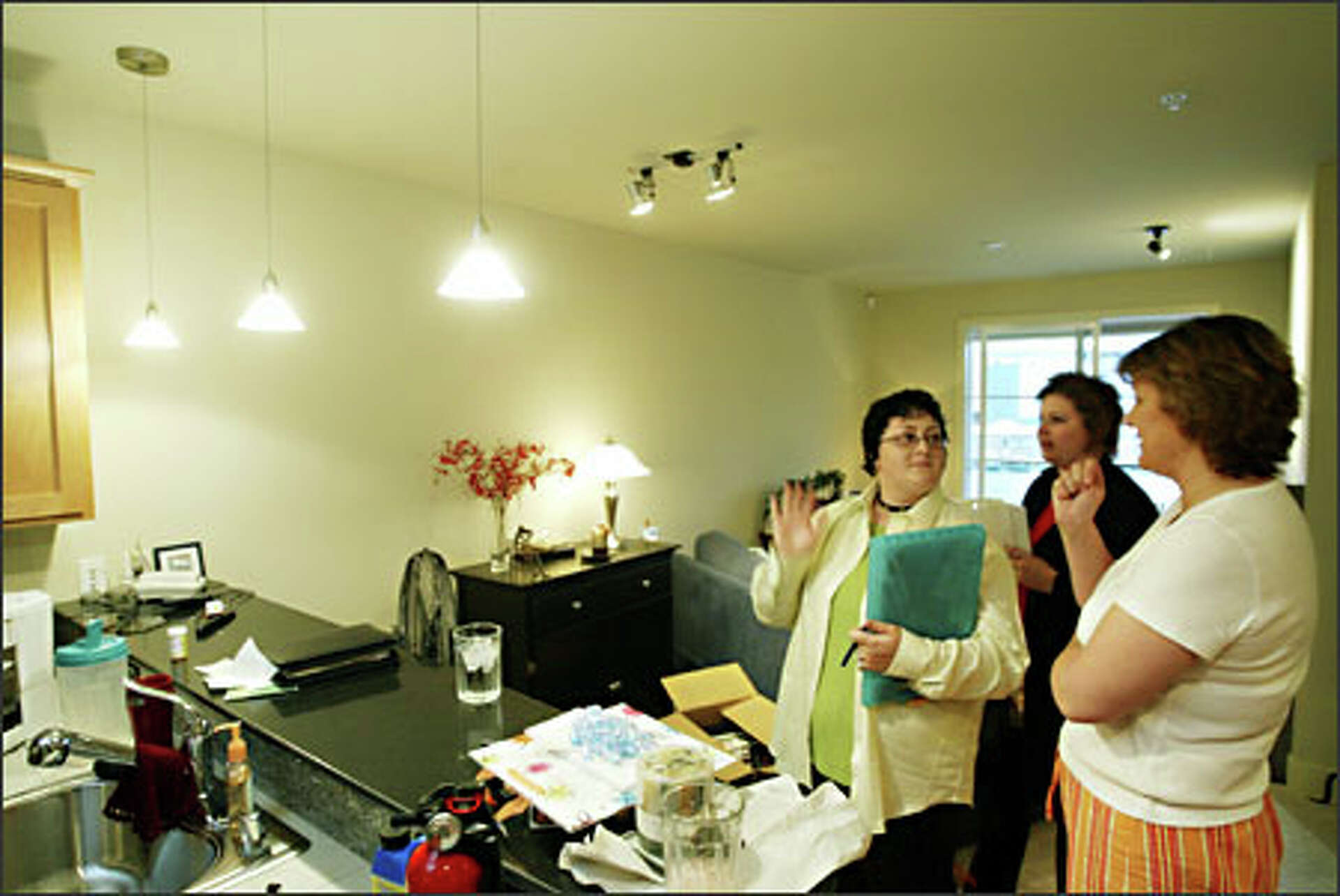 Color consultants help reinvent bland walls