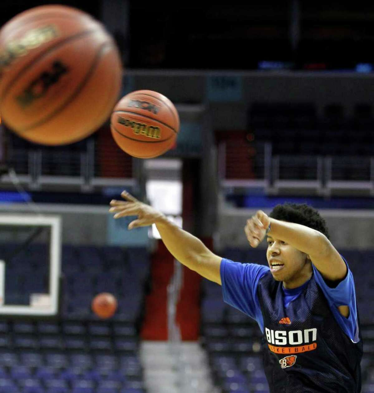 UConn projects: Maui, Manhattan and now March