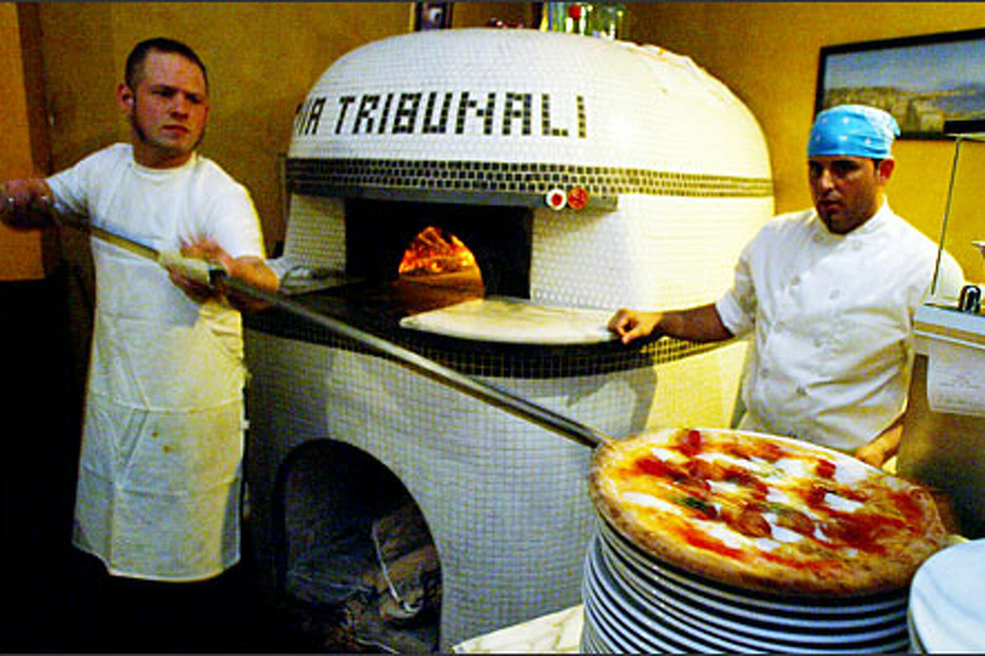 Hip pizzeria on Capitol Hill is Neapolitan through and through