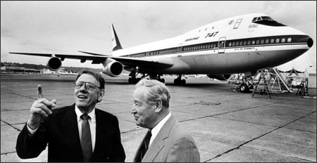 Malcolm Stamper,1925-2005: Ex-Boeing leader was a 'Renaissance man'