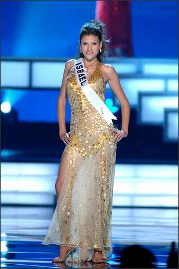 Miss Universe (2005) -- Presentation Show Gowns 2 - seattlepi.com