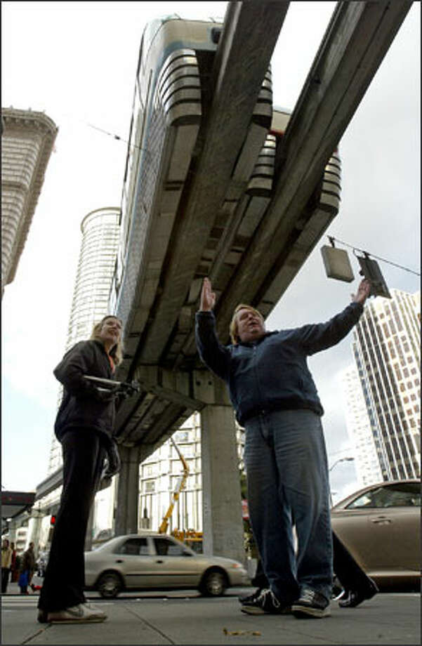 Seattle Monorail Accident - seattlepi.com