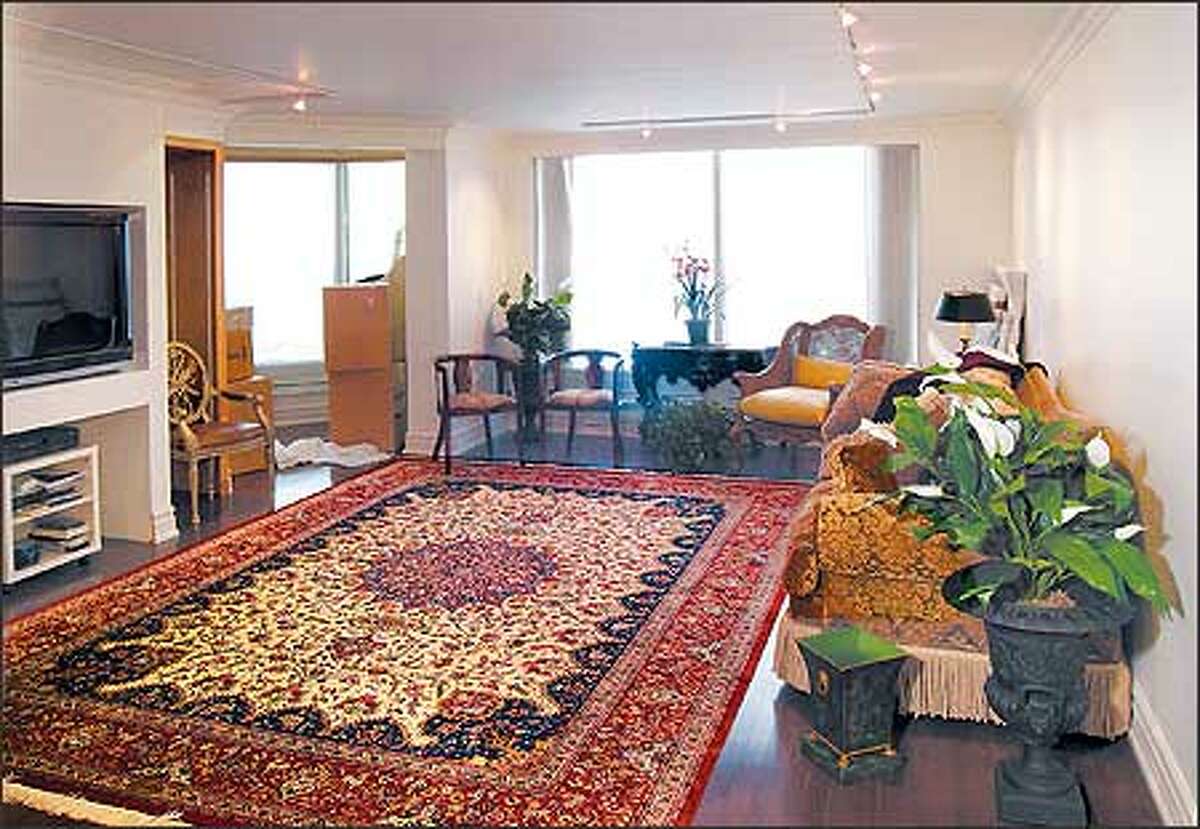 Divine Design: Stark living room becomes a sophisticated sanctuary