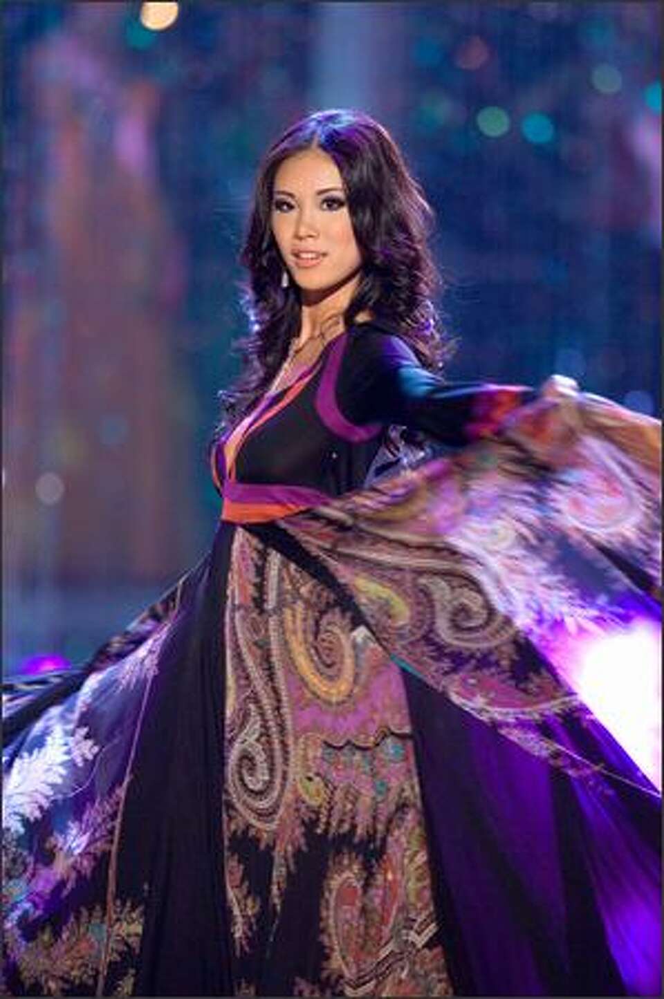 Miss Universe 2007 finals -- top 10 (gowns)