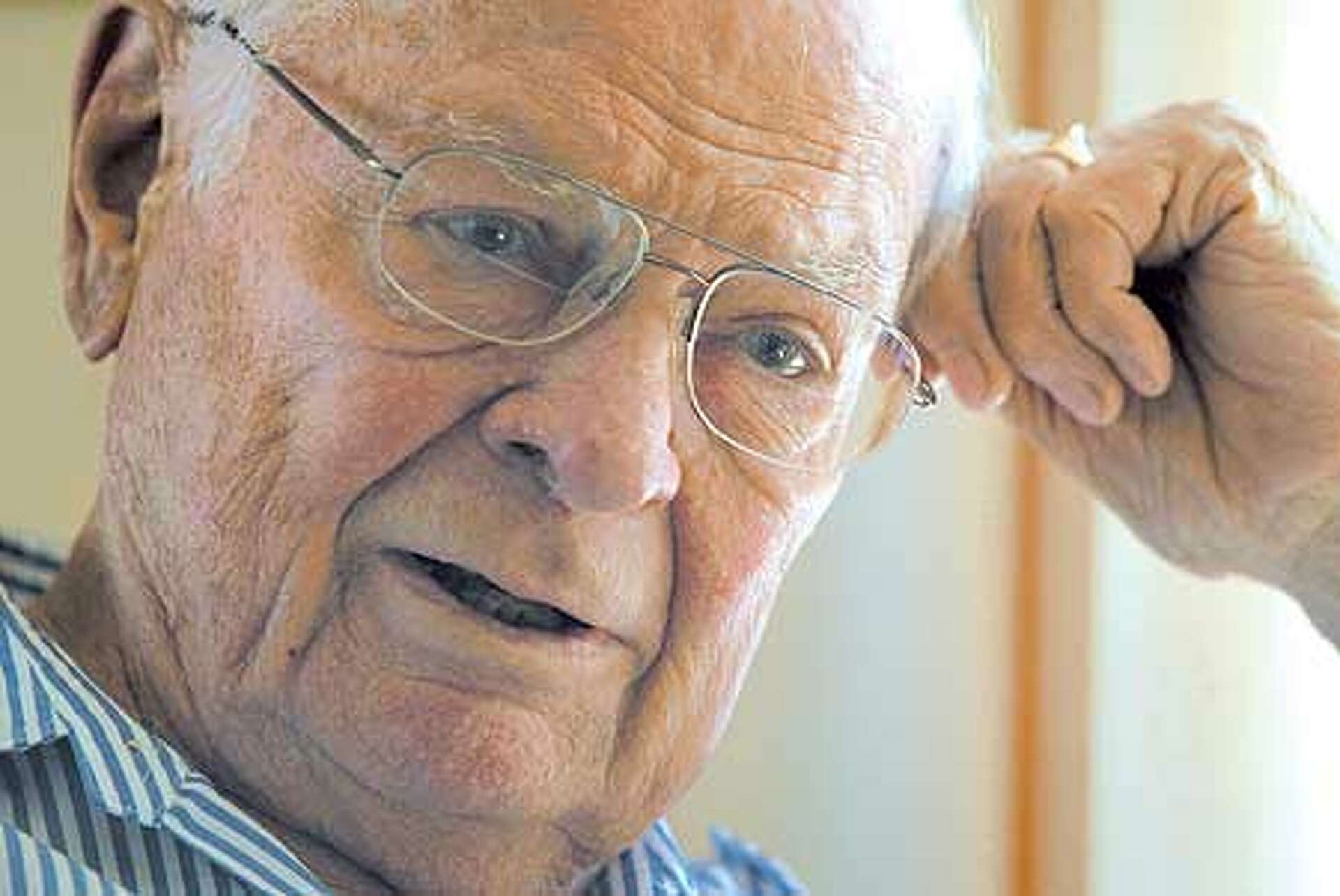 Leader of WWII's 'Great Raid' looks back at real-life POW rescue