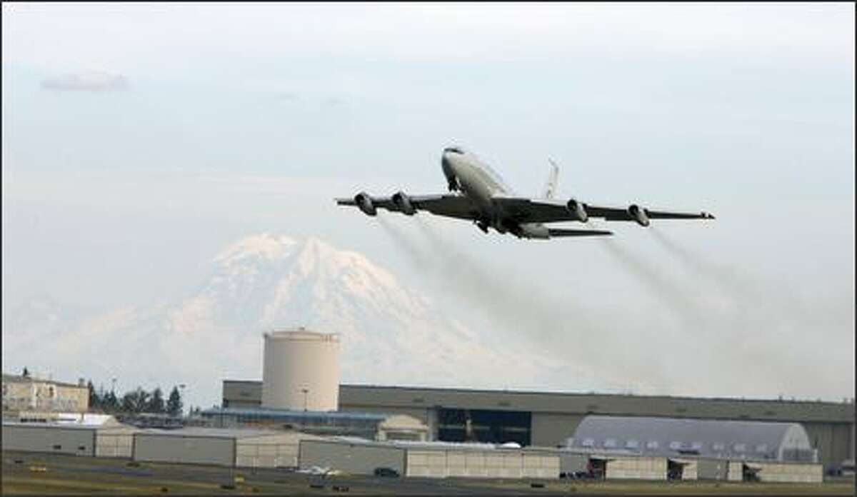 Boeing 7-series parade of planes (7-7-07)
