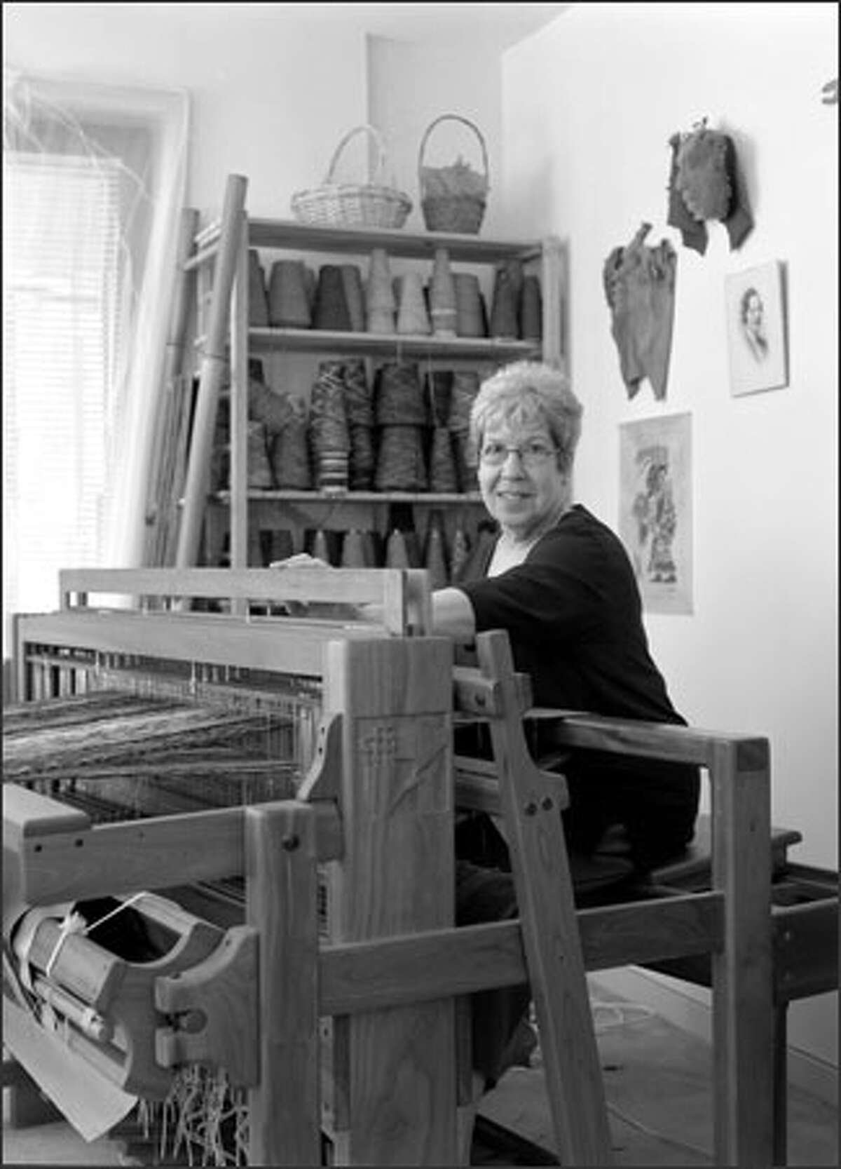Bonnie Tarses, weaver, brings calm to unraveling world