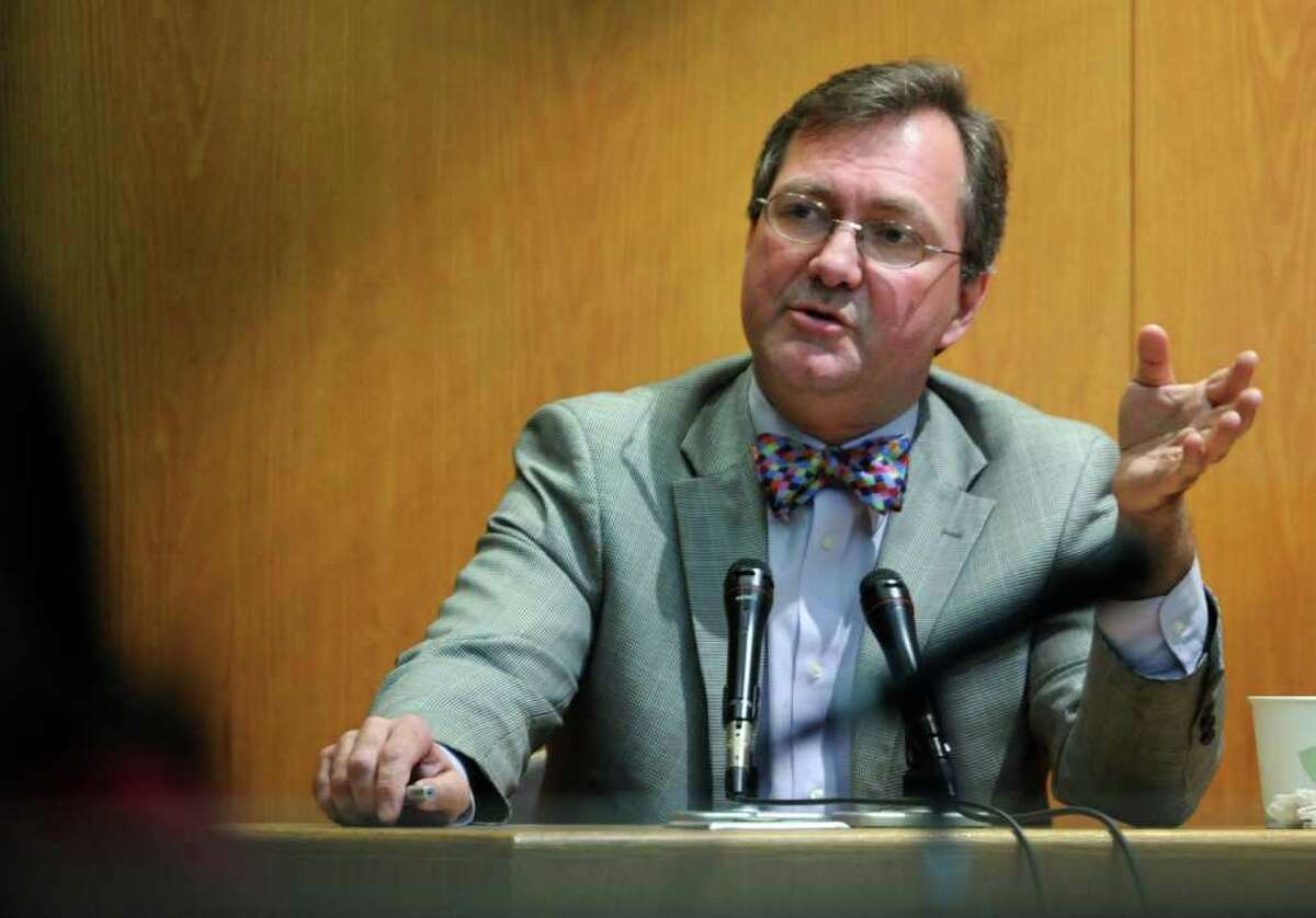 Neurologist: DiMeo's brain 'hums different tune'