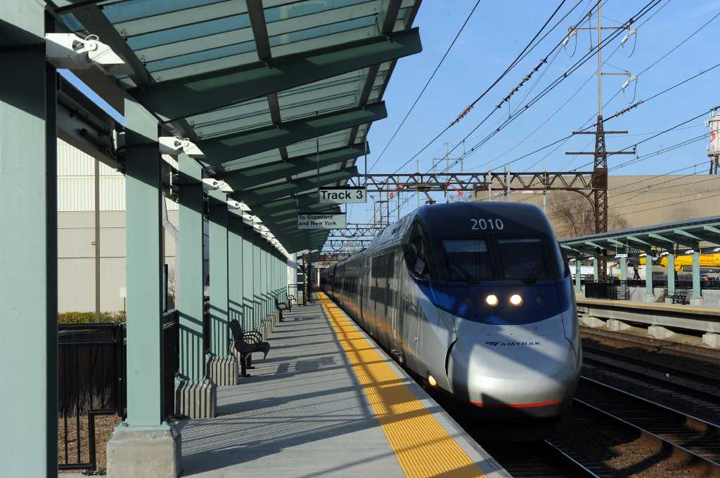 Connecticut receives $30 million in high-speed rail funds, far less ...