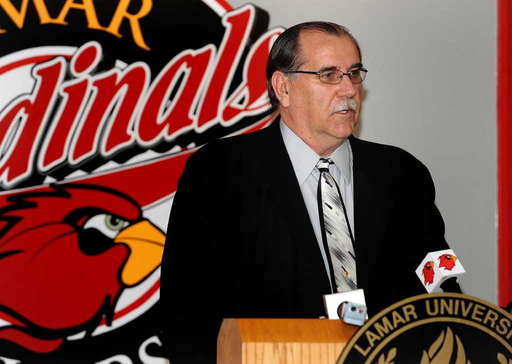 Former Lamar player, coach Alvin Brooks wants another top job