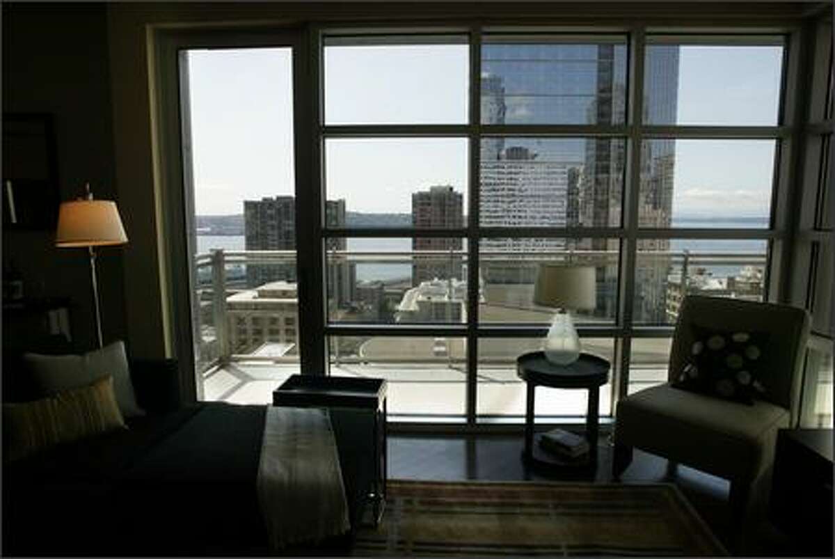 Historic Cobb Building begins new era as apartments