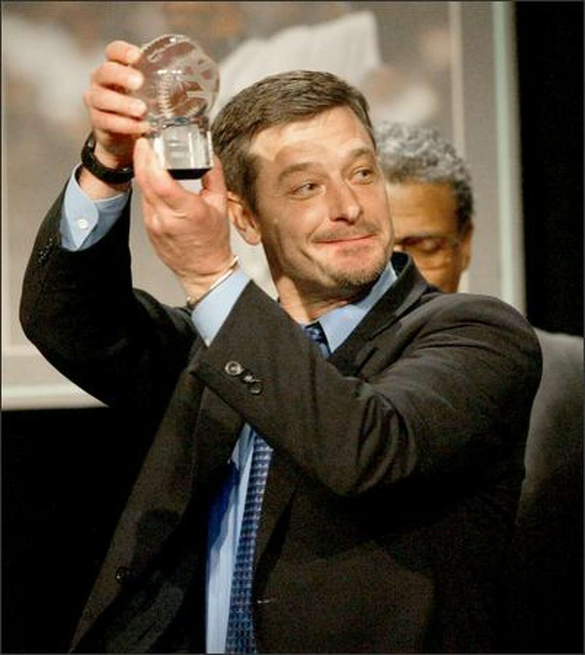 Jamie Moyer's making a comeback but not with M's