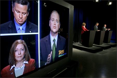 Libertarian is center stage as Cantwell and McGavick joust