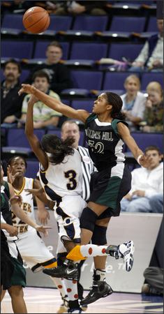 Nation's best girls basketball player hits Seattle
