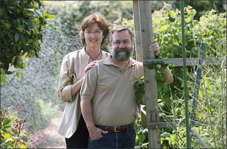 Kingsolver's tasty account of her family's experiment to eat ...