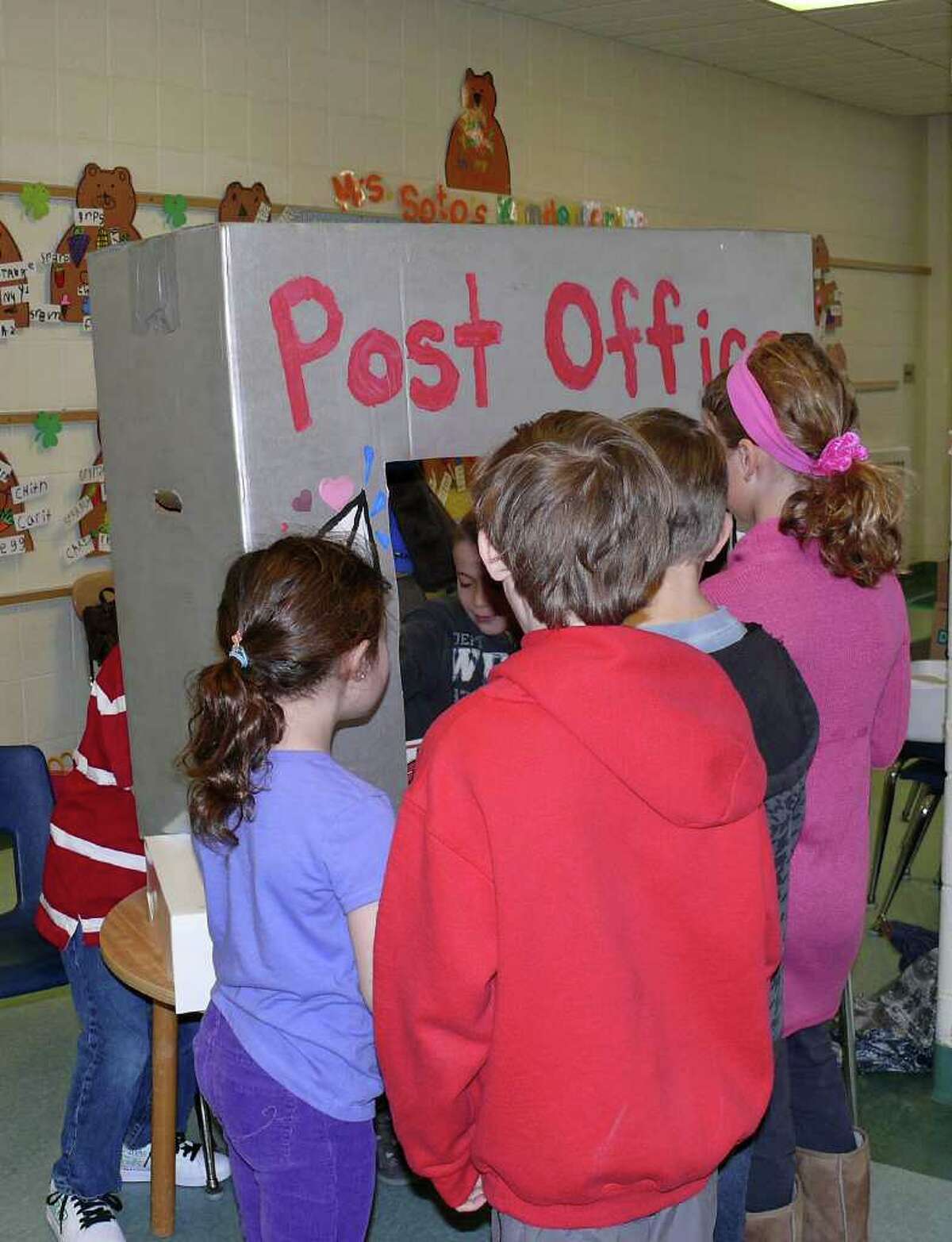 Osborn Hill's postal service delivers more than fun