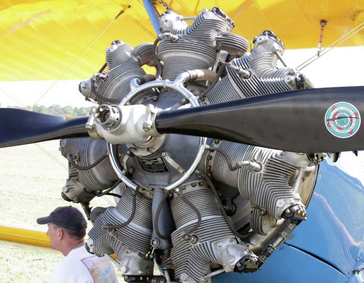 Jasper Air Show takes to skies in Jasper