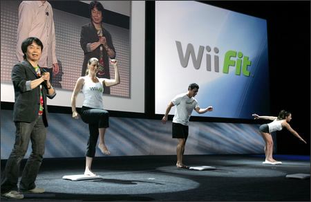 New Wii controller turns your video game into workout