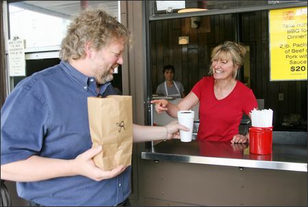 The long lines say it all at Pecos Pit: Barbecue fans call it home