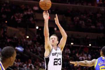 Spurs 111, Warriors 96