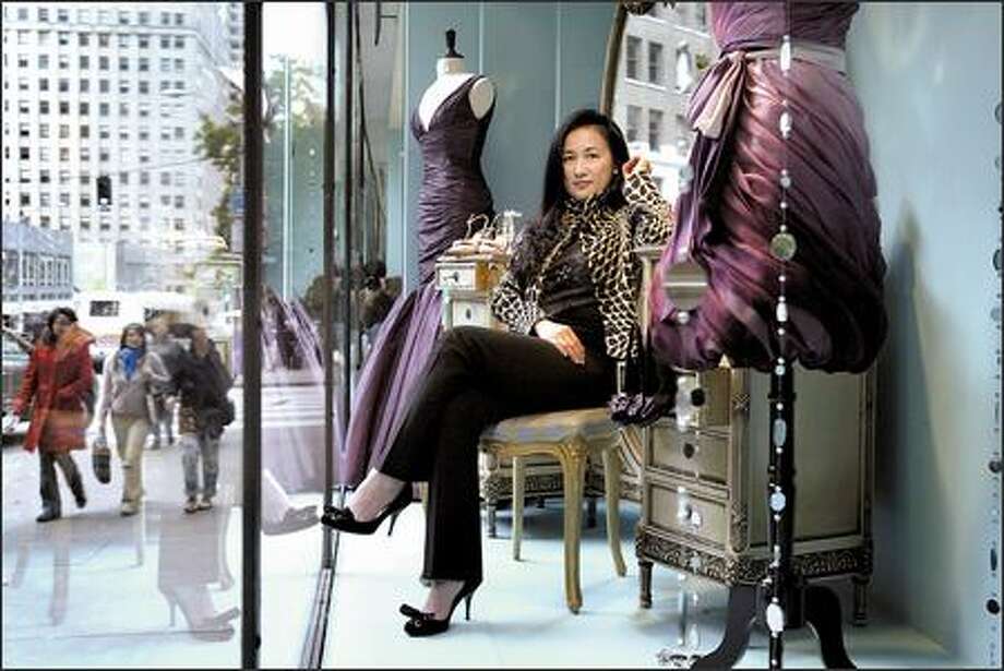 Luly Yang is winner of women business award - seattlepi.com