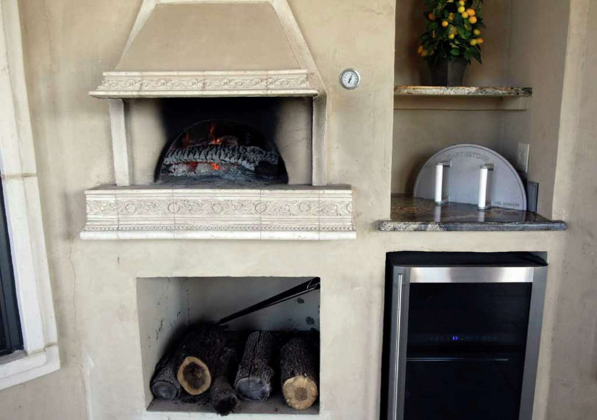 Cooks & Cocinas: Ben Brett