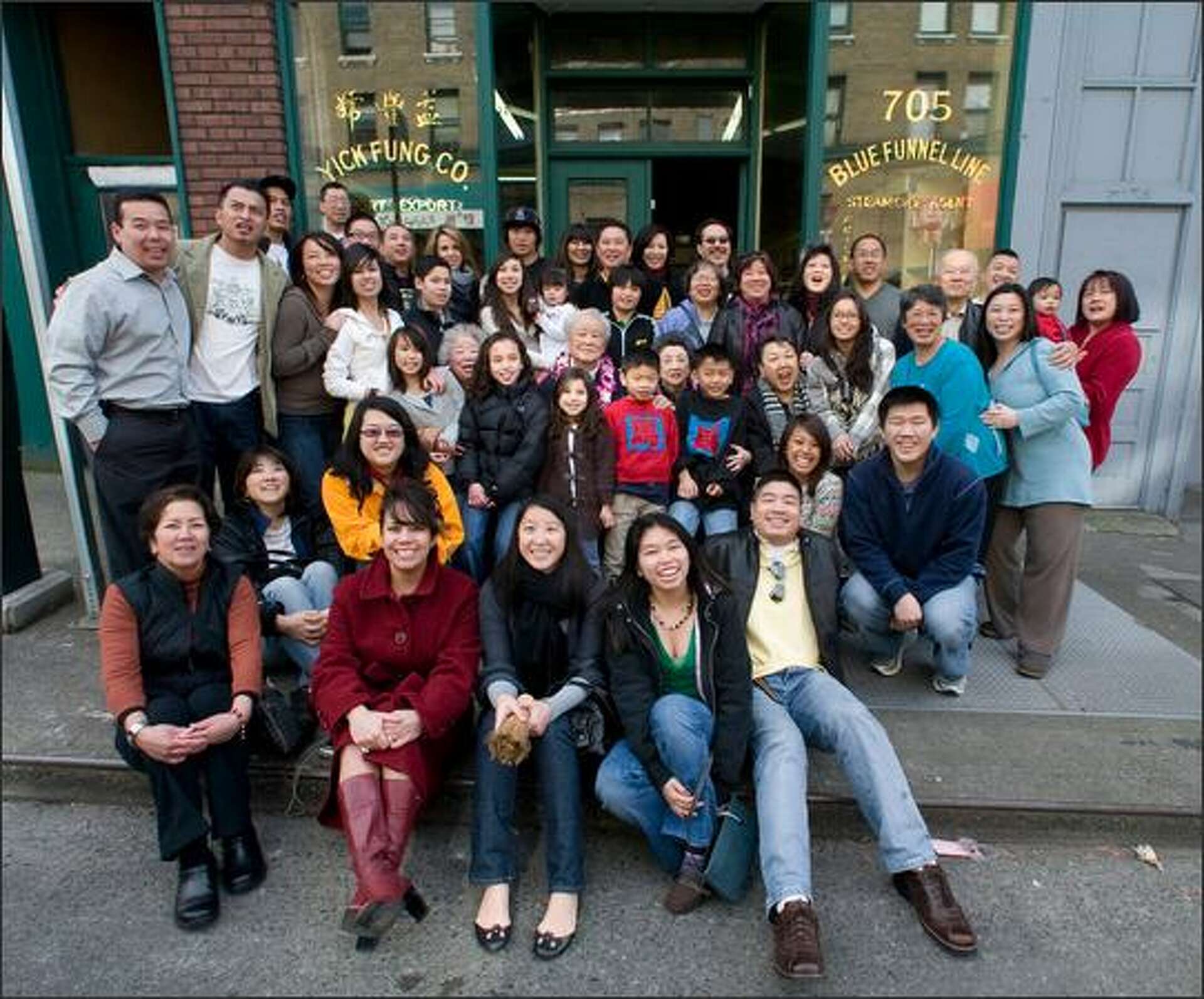 Yick Fung Co., a Chinatown institution, will close its doors this week