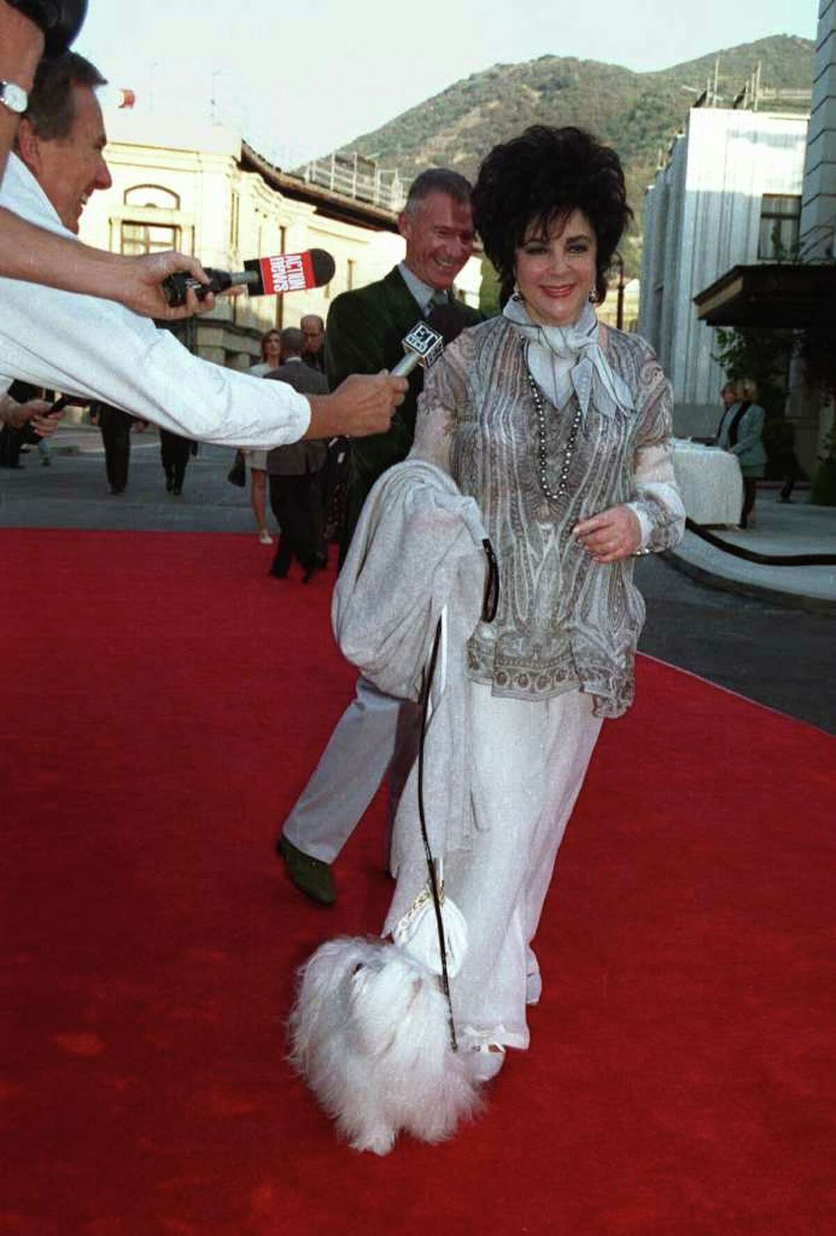 Elizabeth Taylor, 79, noted actress, dies
