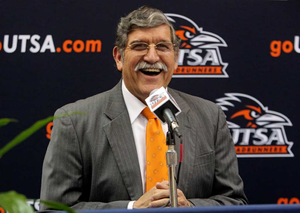 David Flores: Romo still remembers an athlete's dedication