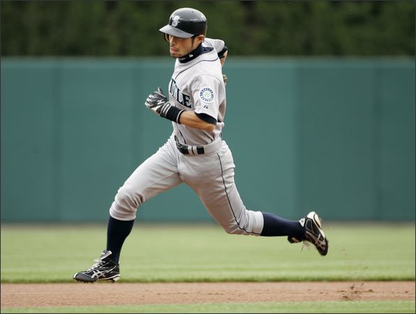 And the beat goes on for flailing Mariners