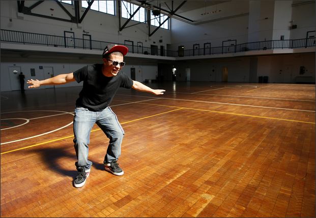 New dance fad is stepping out