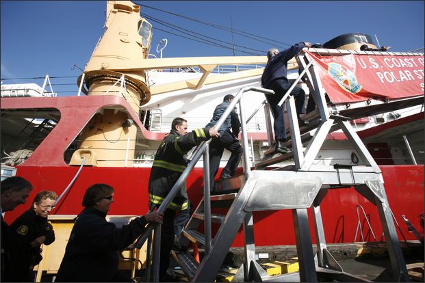 Seattle firefighters gain new skills training on ships
