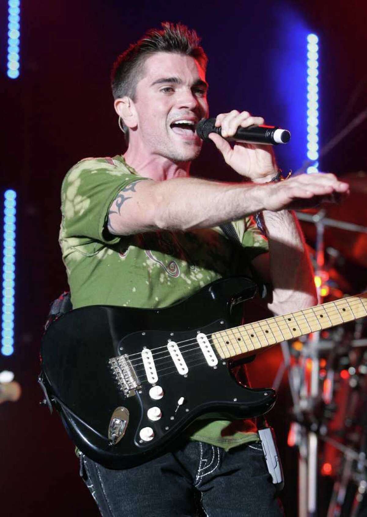 Juanes plans ‘MTV Unplugged'