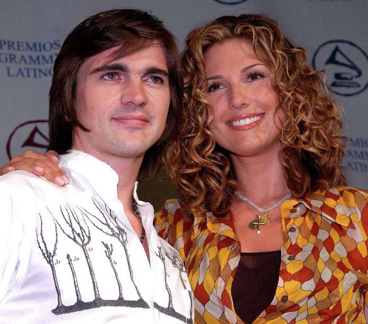 Small crowd, big audience for Juanes