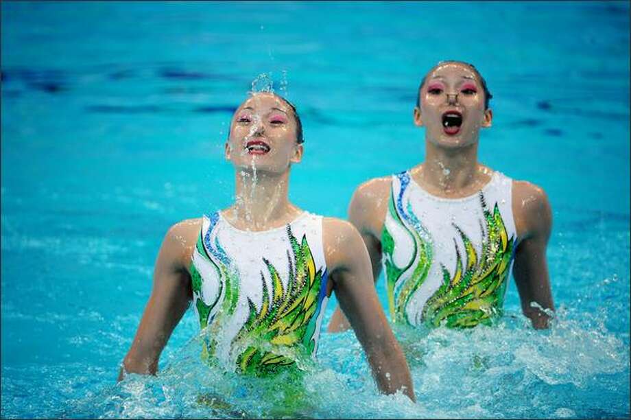 Summer Olympics 2008 -- Synchronized swimming - seattlepi.com