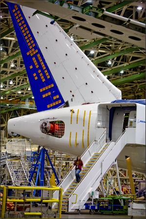 Media tour of Boeing 787 control center