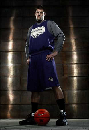 UW's Brockman: Big man, big legacy