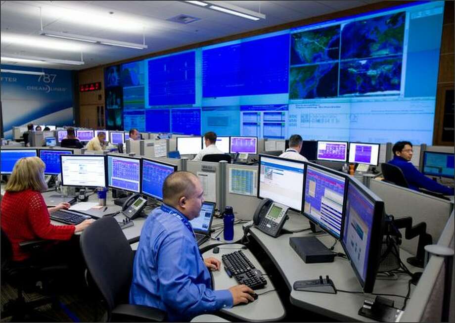 Boeing's 787 production is mission-controlled - seattlepi.com