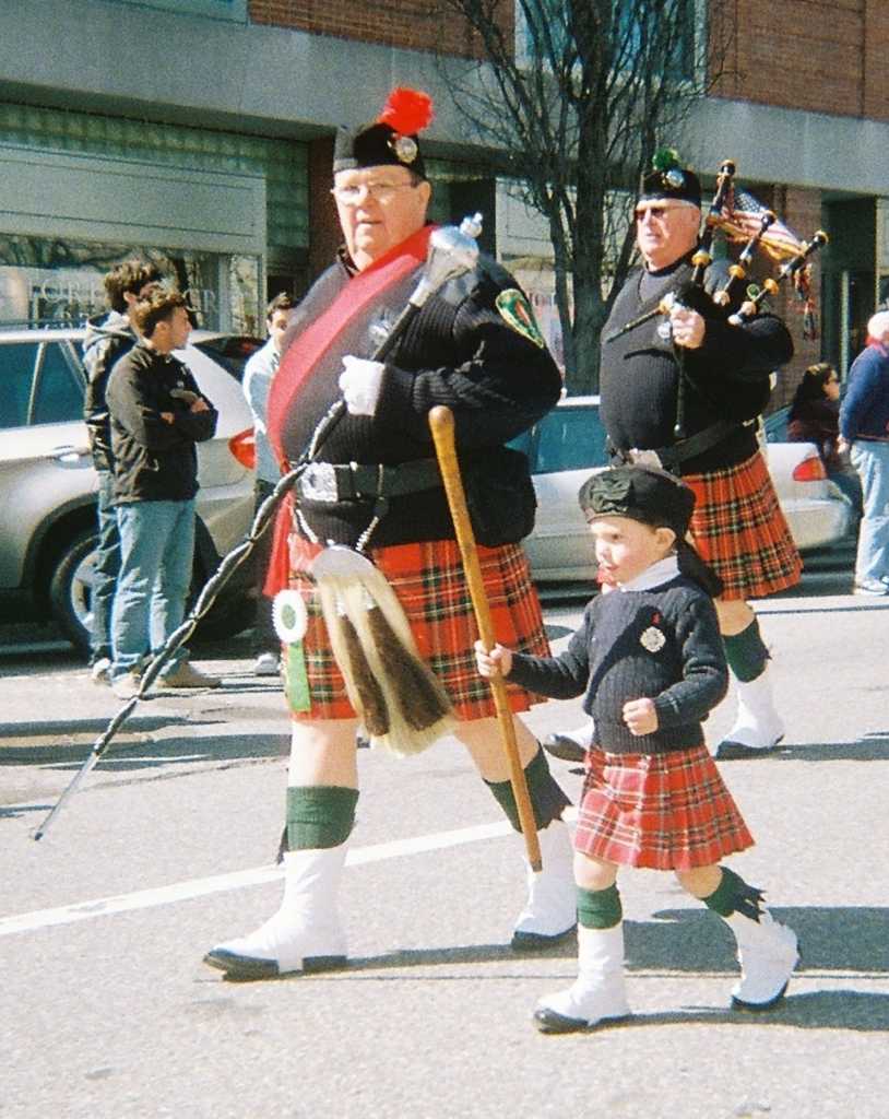 The Green in Greenwich: Town shows its true colors at annual parade