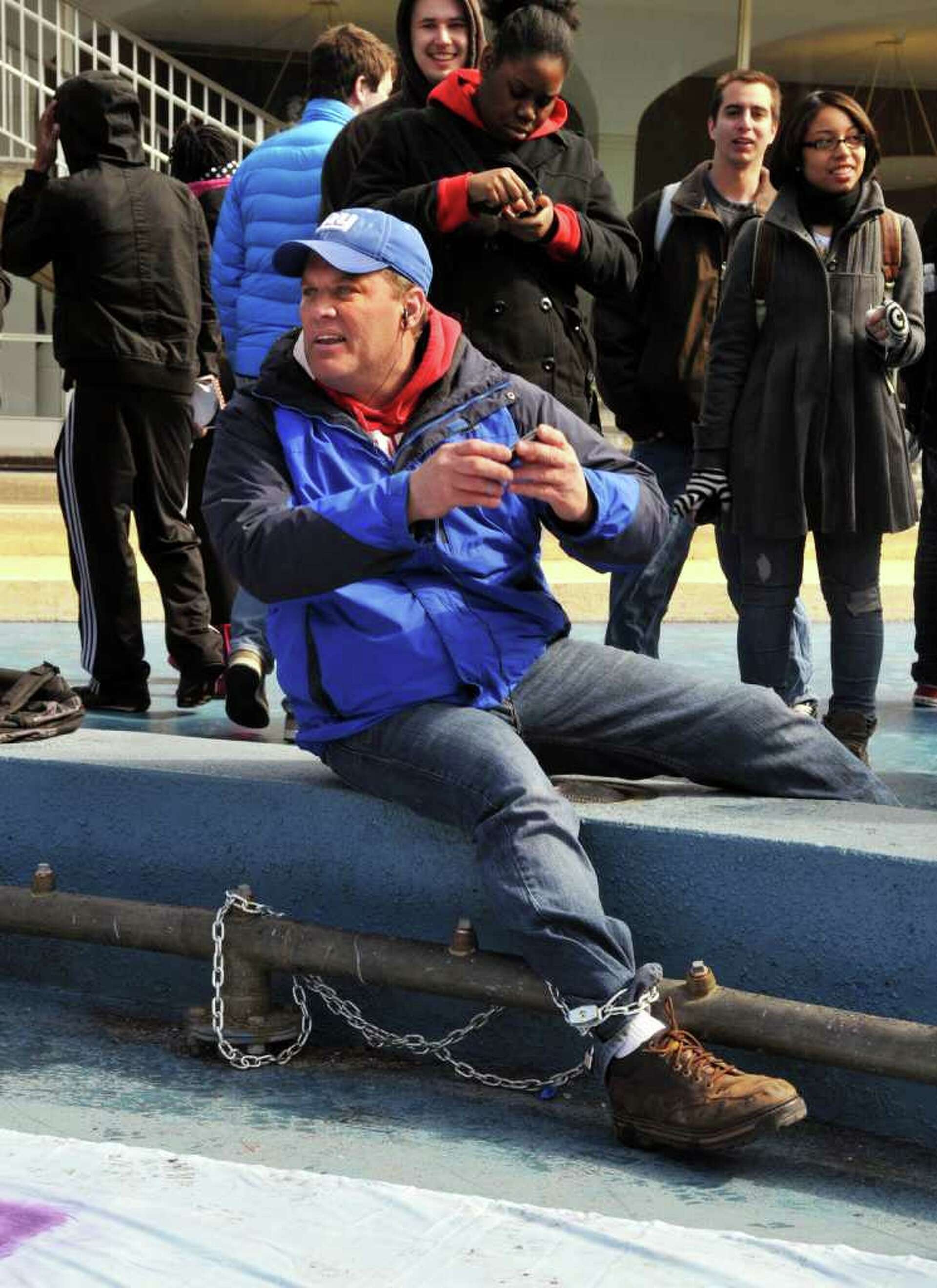 UAlbany student starts weekend protest of Fountain Day's suspension