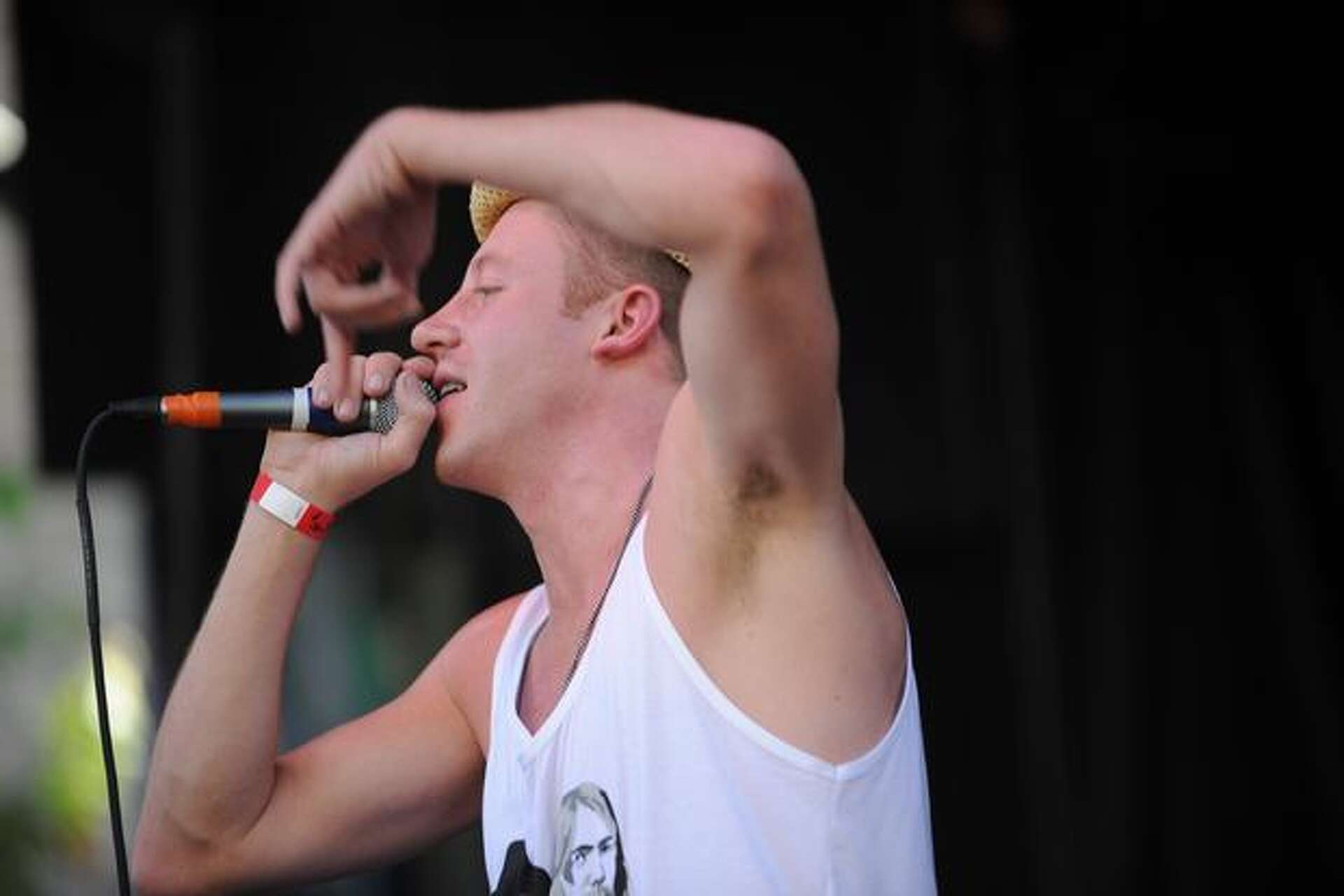 Macklemore's "Thrift Shop" most popular song in nation