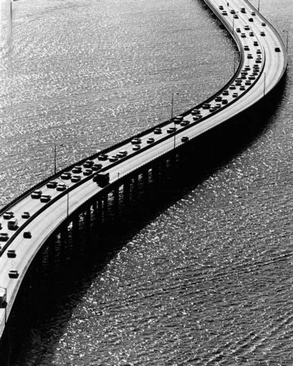 Photos: As new 520 bridge opens westbound lanes, look back on the old one